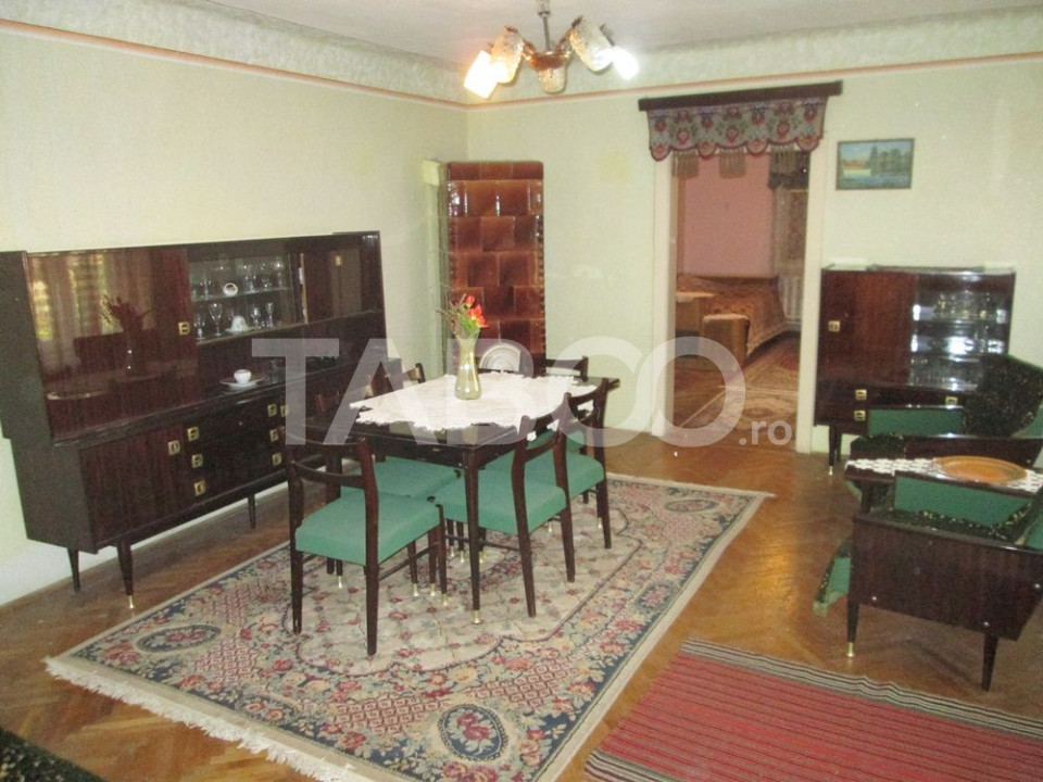 Casa cu 3 camere de vanzare in Sebes judetul Alba P19957 - TABOO.ro