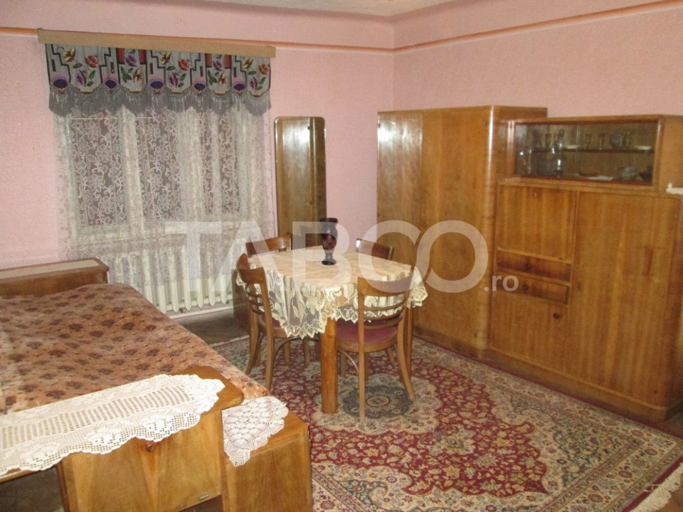Casa cu 3 camere de vanzare in Sebes judetul Alba P19957 - TABOO.ro