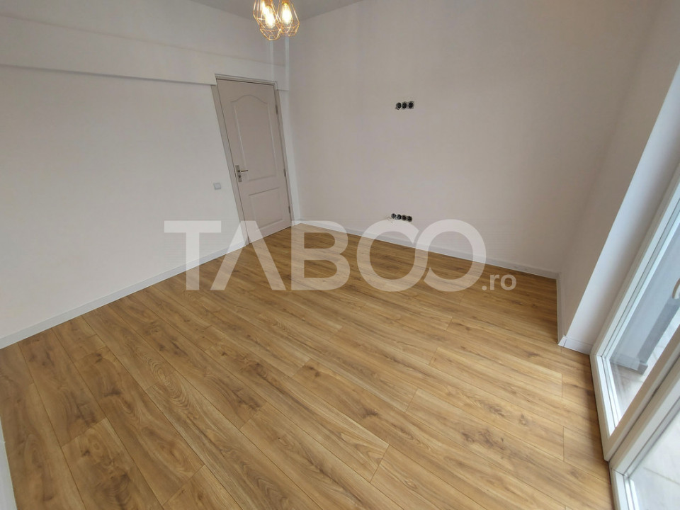 Casa tip duplex 5 camere 2 bai 2 balcoane curte Viile Sibiului P21783 ...